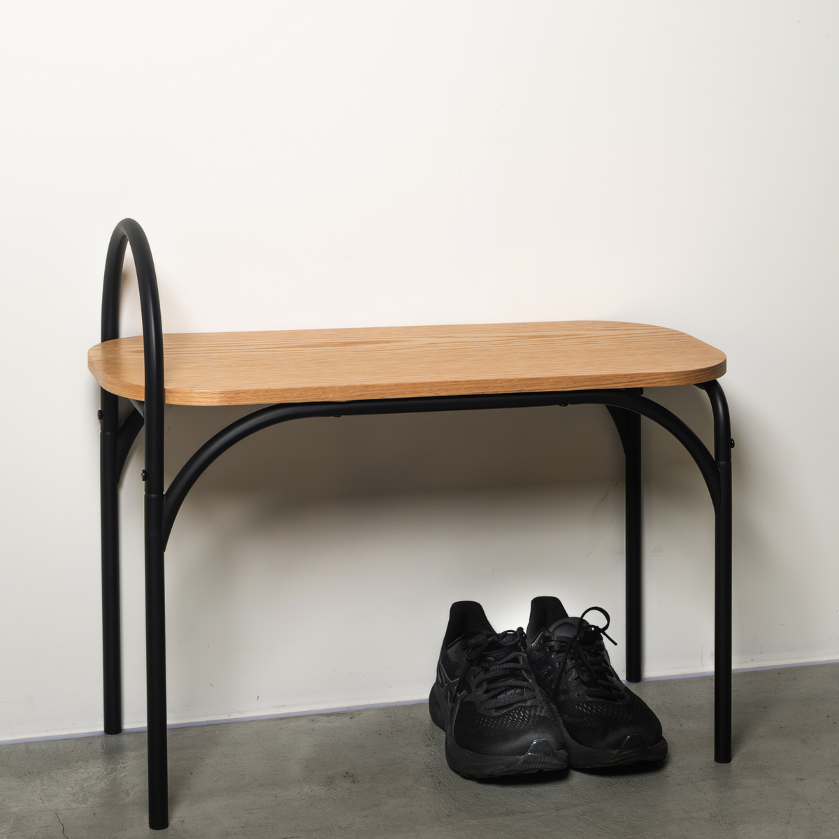 STAMIO Bench-Black – MIRAGE SF